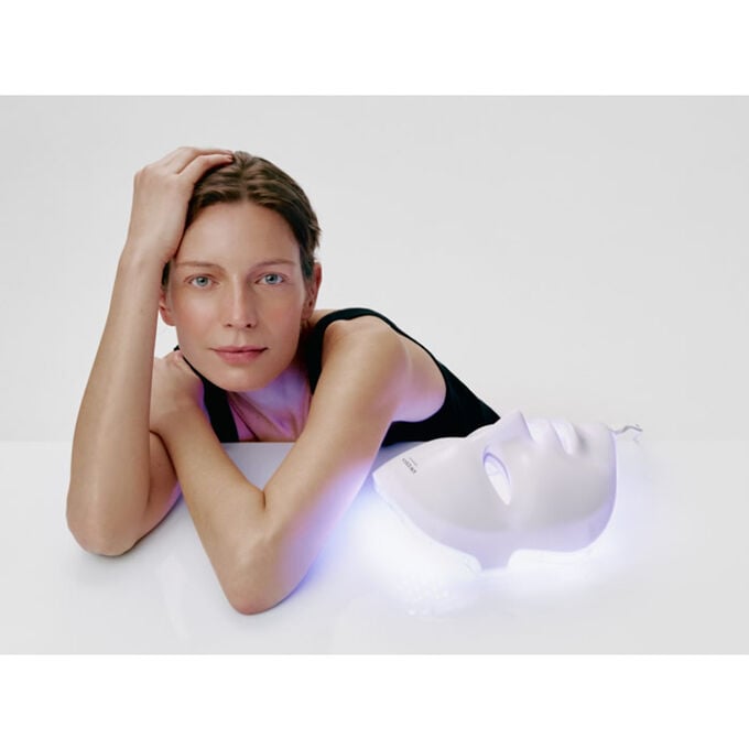 Unicskin Unicled Korean Mask Beauty Led Technology | Perfumes Nicho ...